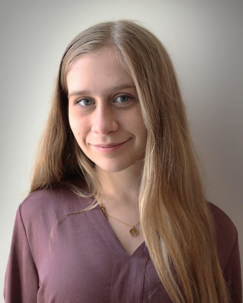 Congratulations, December Graduates! | Undergraduate Research & Fellowships