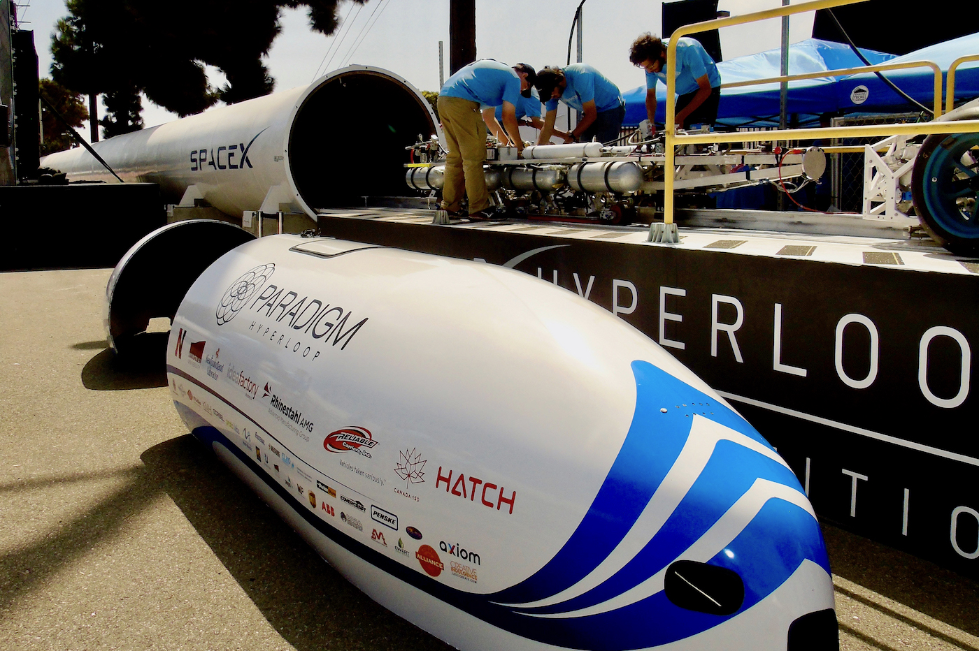 Student Team Zooms Past Challengers in Hyperloop Competition ...
